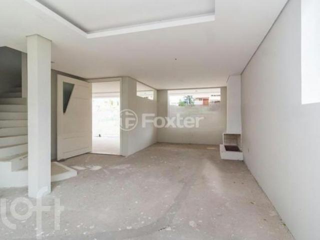 Casa em Condomínio, 3 dormitórios, 276.46 m², em Pedra Redonda