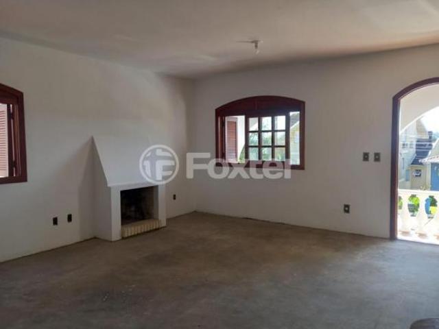 Casa em Condomínio, 3 dormitórios, 300 m², em São Lucas