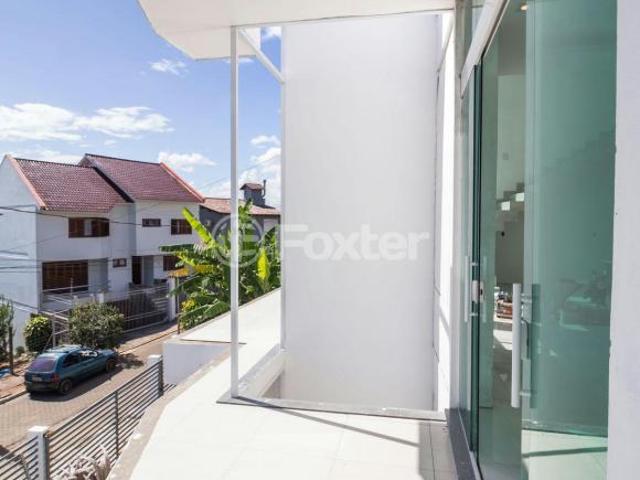 Casa em Condomínio, 3 dormitórios, 311 m², em Nonoai