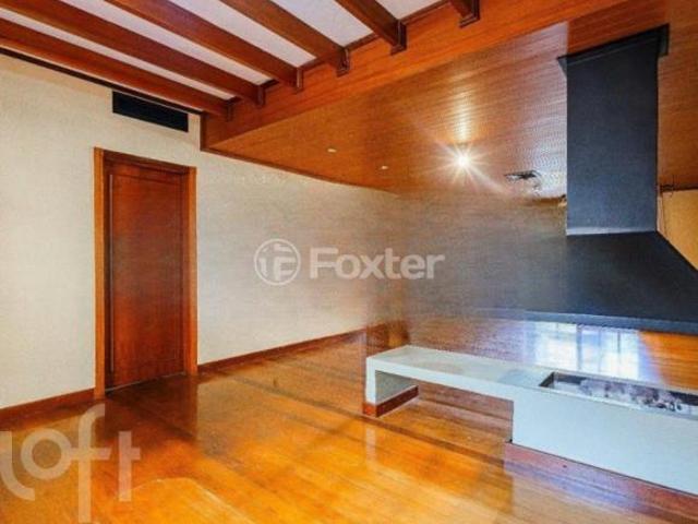 Casa em Condomínio, 3 dormitórios, 330.16 m², em Bela Vista