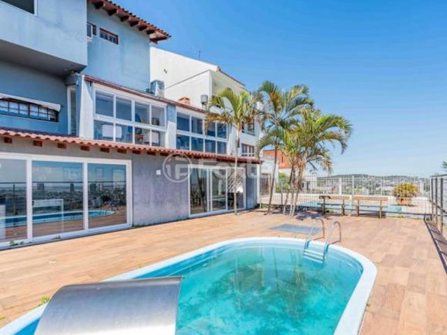 Casa em Condomínio, 3 dormitórios, 330.82 m², em Nonoai