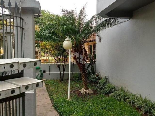 CASA EM CONDOMÍNIO 3 DORMITÓRIOS