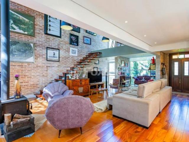Casa em Condomínio, 3 dormitórios, 350 m², em São Lucas