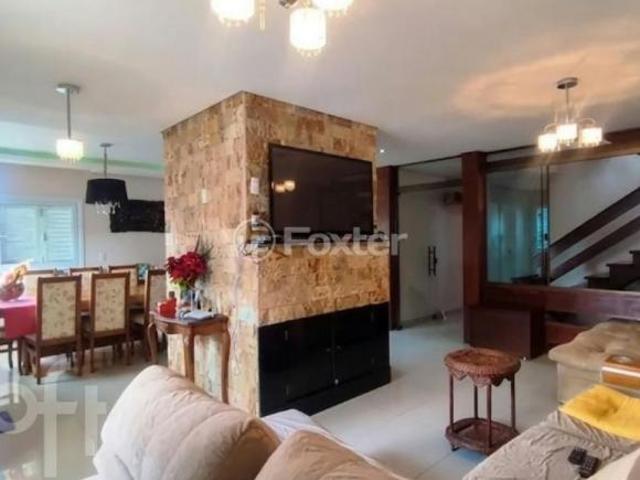 Casa em Condomínio, 3 dormitórios, 360 m², em Mário Quintana