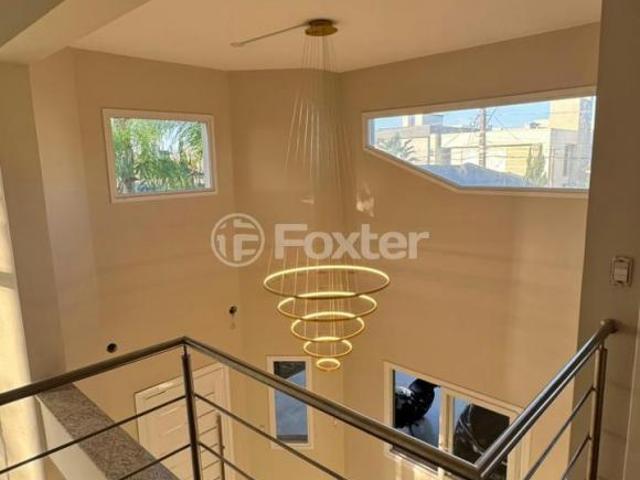 Casa em Condomínio, 3 dormitórios, 367.88 m², em São Vicente