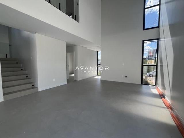 Casa em Condomínio, 3 Dormitórios, 3 Suítes, 5 Banheiros, 2 Vagas, Real Park