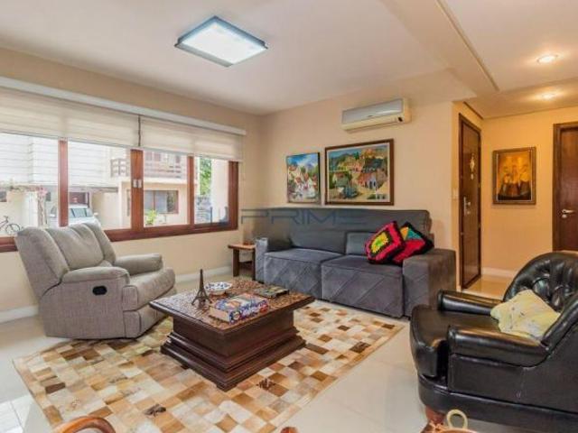 Casa em condomínio 3 dormitórios à venda no bairro Agronomia Porto Alegre/RS, Zona leste