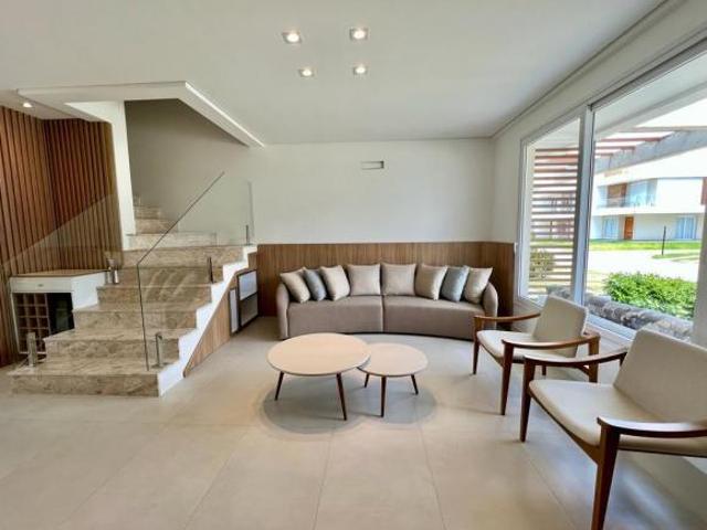 Casa em Condominio 3 dormitorios Bairro
