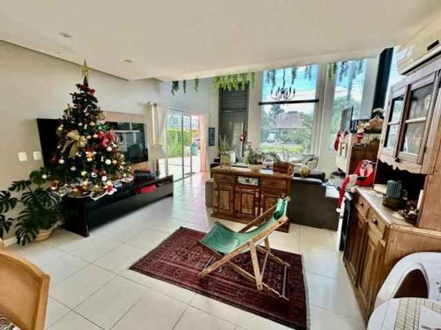 Casa em Condominio 3 dormitorios Bairro Zona Nova