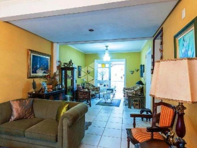CASA EM CONDOMÍNIO 3 DORMITÓRIOS NO BAIRRO IPANEMA