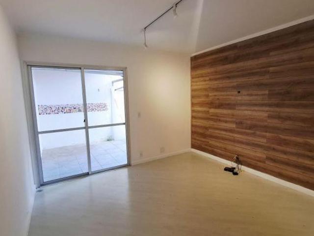 Casa em condomínio | 3 dorms | 2 vagas | Vila São Francisco