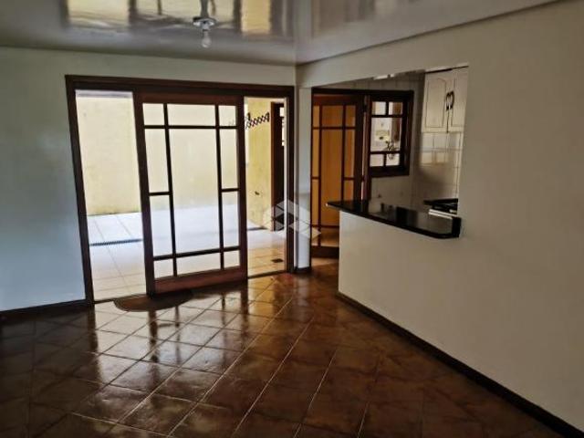 Casa em condomínio 3 quartos no Jardim Isabel