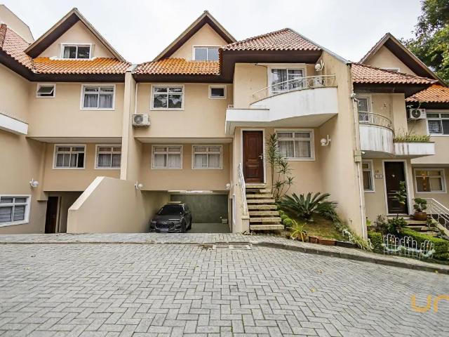 Casa em Condomínio 3 Quartos Pilarzinho 185m²