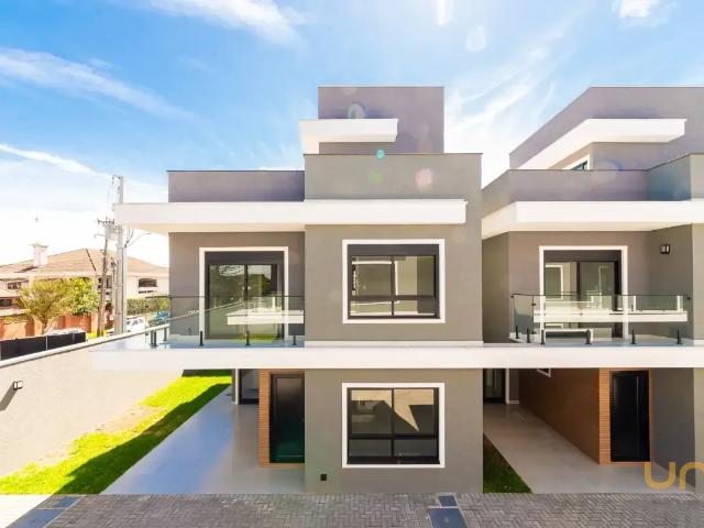 Casa em Condomínio 3 Quartos Santa Felicidade 135m²