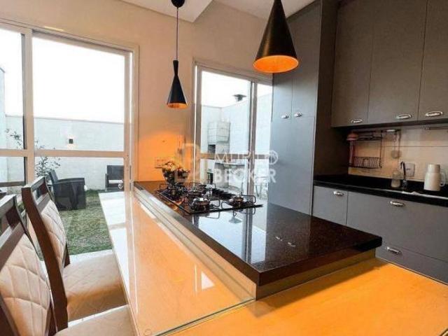 Casa em condomínio 3 quartos, sendo 1 suíte, a venda, 146 metros URBANOVA