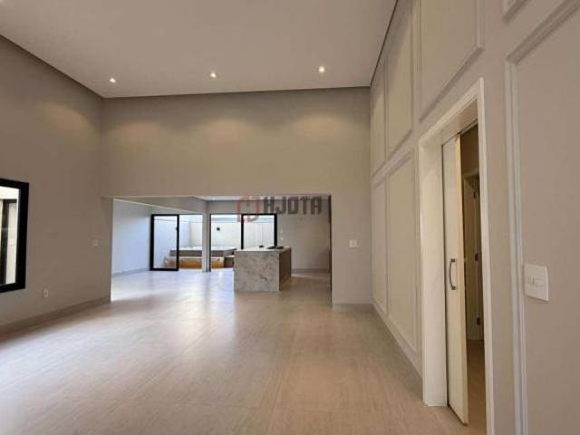 Casa em Condomínio 3 Quartos Set Life 2 185 m²