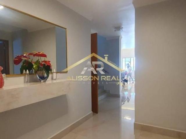 Casa em condomínio 3 Quartos| 1 Suíte| 4 Vagas| Piscina no Residencial II