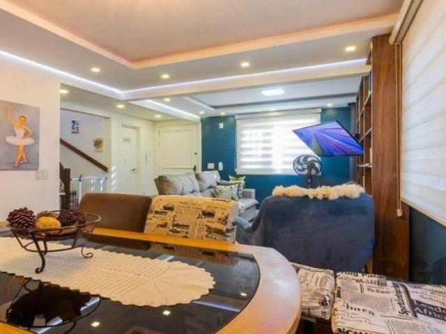 Casa em condomínio, 3 quartos, 1 suite, lareira, churrasqueira, 1 vaga Bairro
