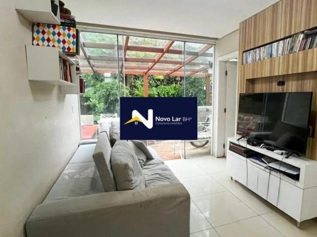 Casa em condomínio, 3 quartos, 2 vagas, 240m², bairro Trevo Pampulha