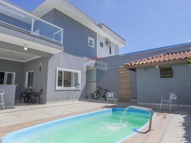 Casa em Condomínio 3 suítes