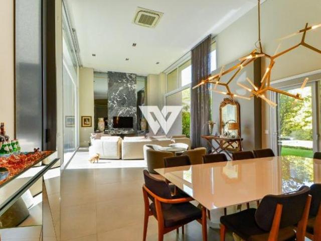 CASA EM CONDOMÍNIO 3 SUÍTES 4 VAGAS 497M² CAMPO COMPRIDO