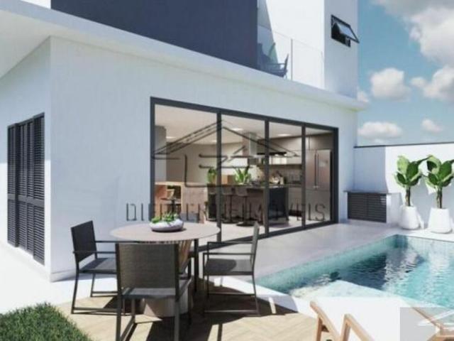 Casa em condomínio 3 suítes 4 Vagas com piscina Jundiaí