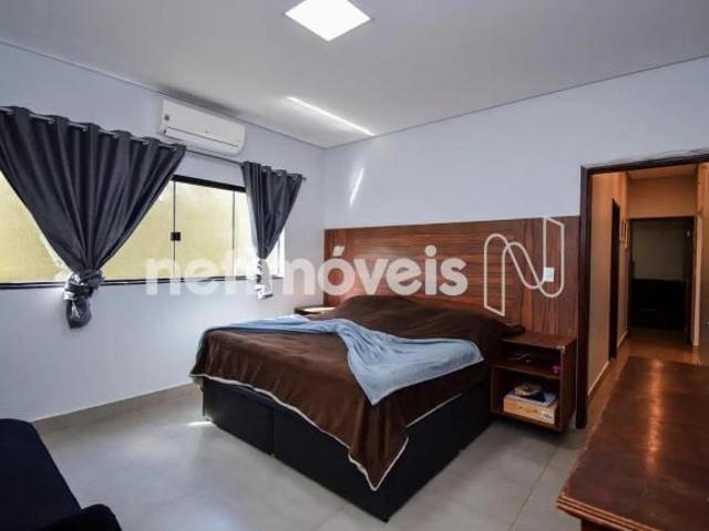 CASA EM CONDOMÍNIO | 3 SUÍTES | 4 BANHOS | 3 VAGAS