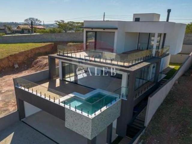 CASA EM CONDOMÍNIO 3 SUÍTES COM VISTA PANORÂMICA