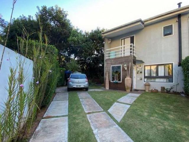 Casa em condominio 3 Suítes Aceita Permuta até 500 mil