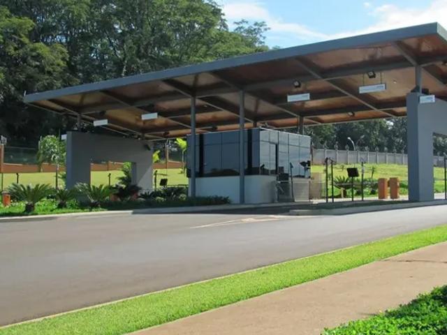 Casa em condomínio 3 Suítes Venda Alphaville