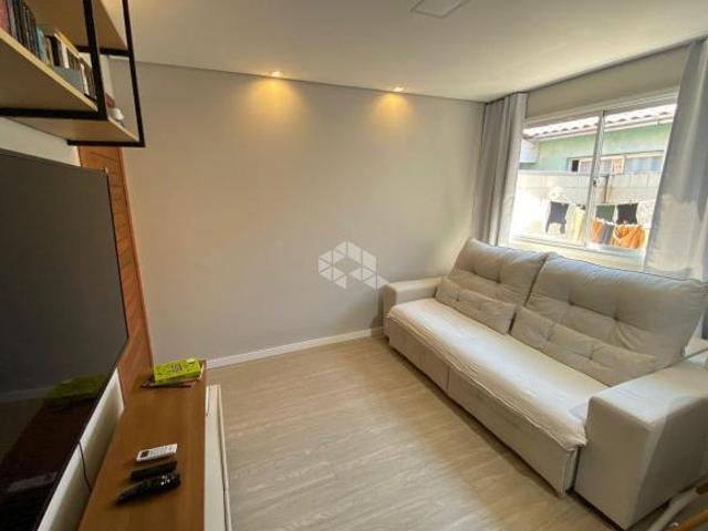 Casa em condomínio, 02 dormitórios e 02 vagas por R$350,000 na Olaria