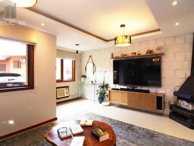 Casa em condominio 03 dormitórios, 1suíte, 2 vagas, 146 m² na Cavalhada