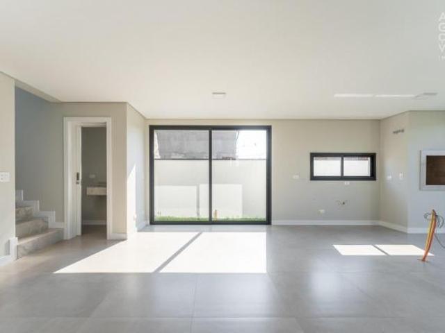 Casa em Condomínio, 03 Suítes, 02 Vagas, Área Gourmet, Santa Cândida, Curitiba