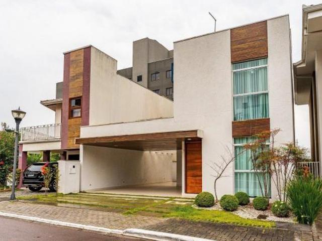 Casa em Condomínio, 03 Quartos, 04 Vagas, Quintal, Campo Comprido, Curitiba