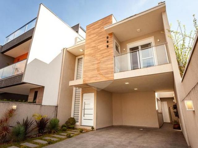Casa em condomínio 04 dormitórios 041 99710 46 52