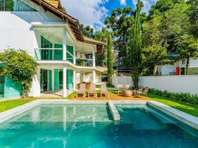 Casa em Condomínio, 04 Suítes, 07 Vagas, Piscina, Campo Comprido, Curitiba