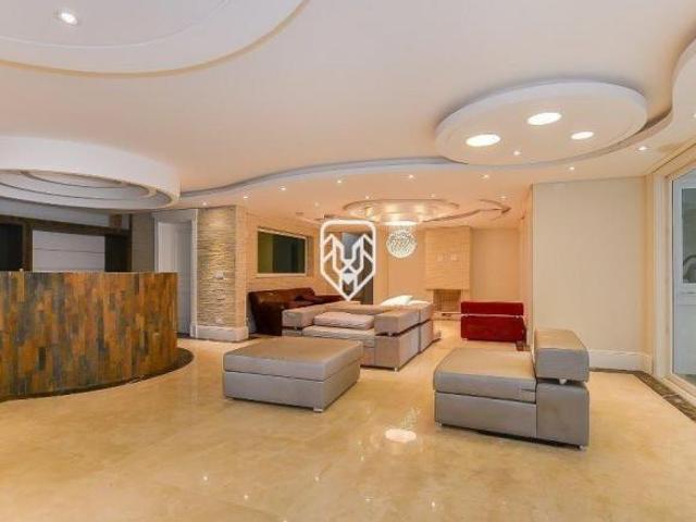 Casa em Condomínio, 05 Dormitórios, 12 Vagas, Piscina, São João, Curitiba