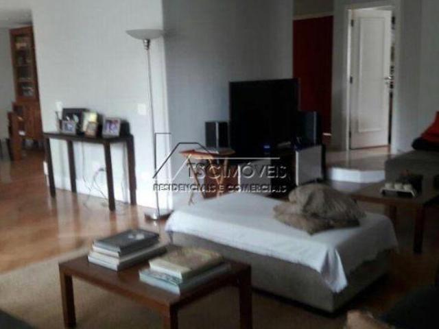 Casa em Condominio 06 dormitorios 04 suites 04 vagas 480m2 no Jardim Cordeiro