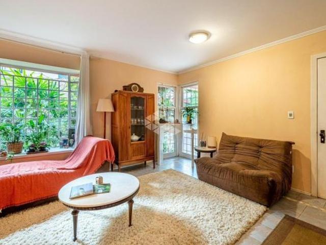 Casa em Condominio, 133 m² de área privativa, 3 dormitórios, sendo 1 suíte no bairro Tristeza/Zona S