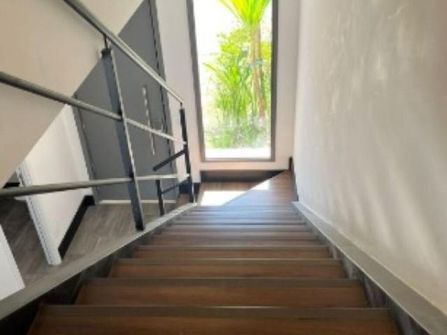 Casa Em Condomínio