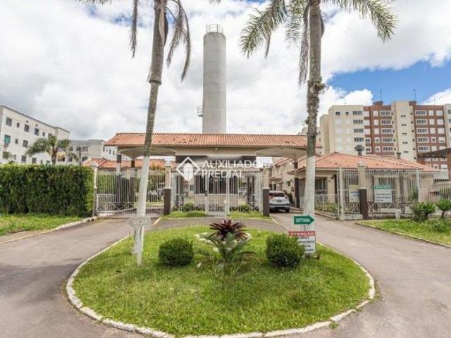 Casa em condomínio
