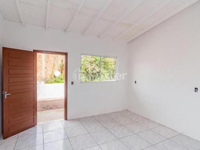 Casa em Condomínio, 1 dormitórios, 45 m², em Cristal