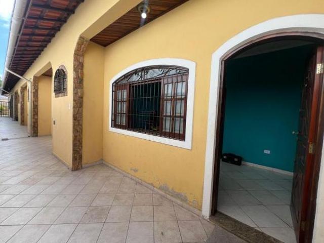 casa em condominio 1 quarto com quintal e 1 vaga