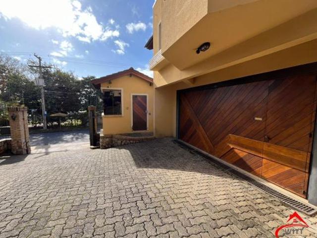 casa em condominio