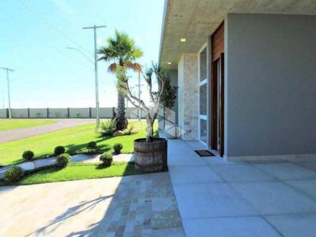 Casa em condomínio 245,30m², 3 suítes no Riveira em Xangrilá