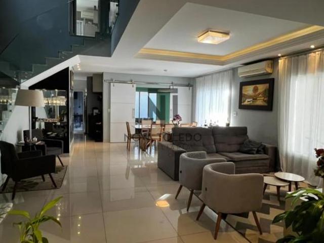 CASA EM CONDOMÍNIO 275m² 3 DORMITÓRIOS SENDO 1 SUÍTE MASTER VILLA BRANCA JACAREÍ/SP
