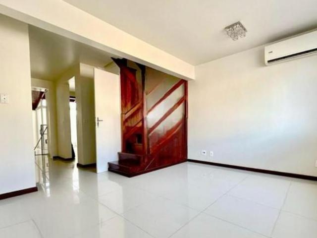 Casa em condominio, 2 dorm, 1 vaga, bairro Sarandi, condomínio Acapulco