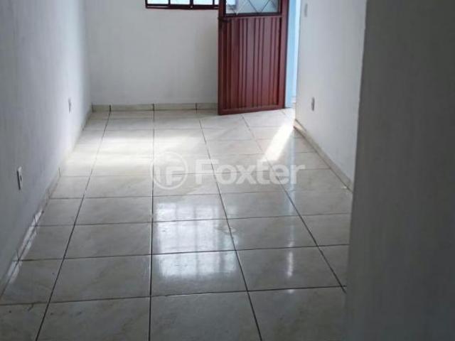 Casa em Condomínio, 2 dormitórios, 44.3 m², em Passo do Feijó