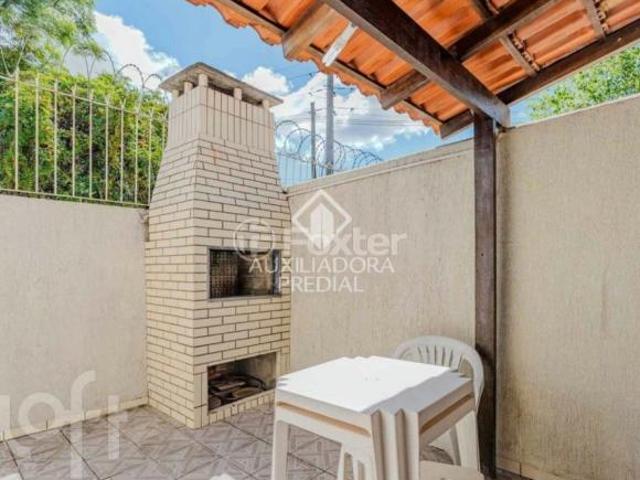Casa em Condomínio, 2 dormitórios, 49 m², em Cavalhada