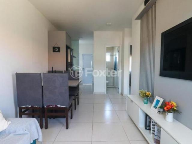 Casa em Condomínio, 2 dormitórios, 49 m², em Restinga